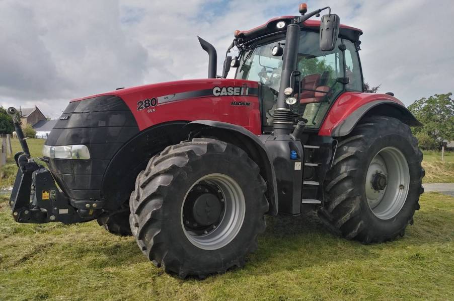 Case IH MAGNUM 280 CVX | Tracteurs | seconde main | € 120.000 | 2018 ...